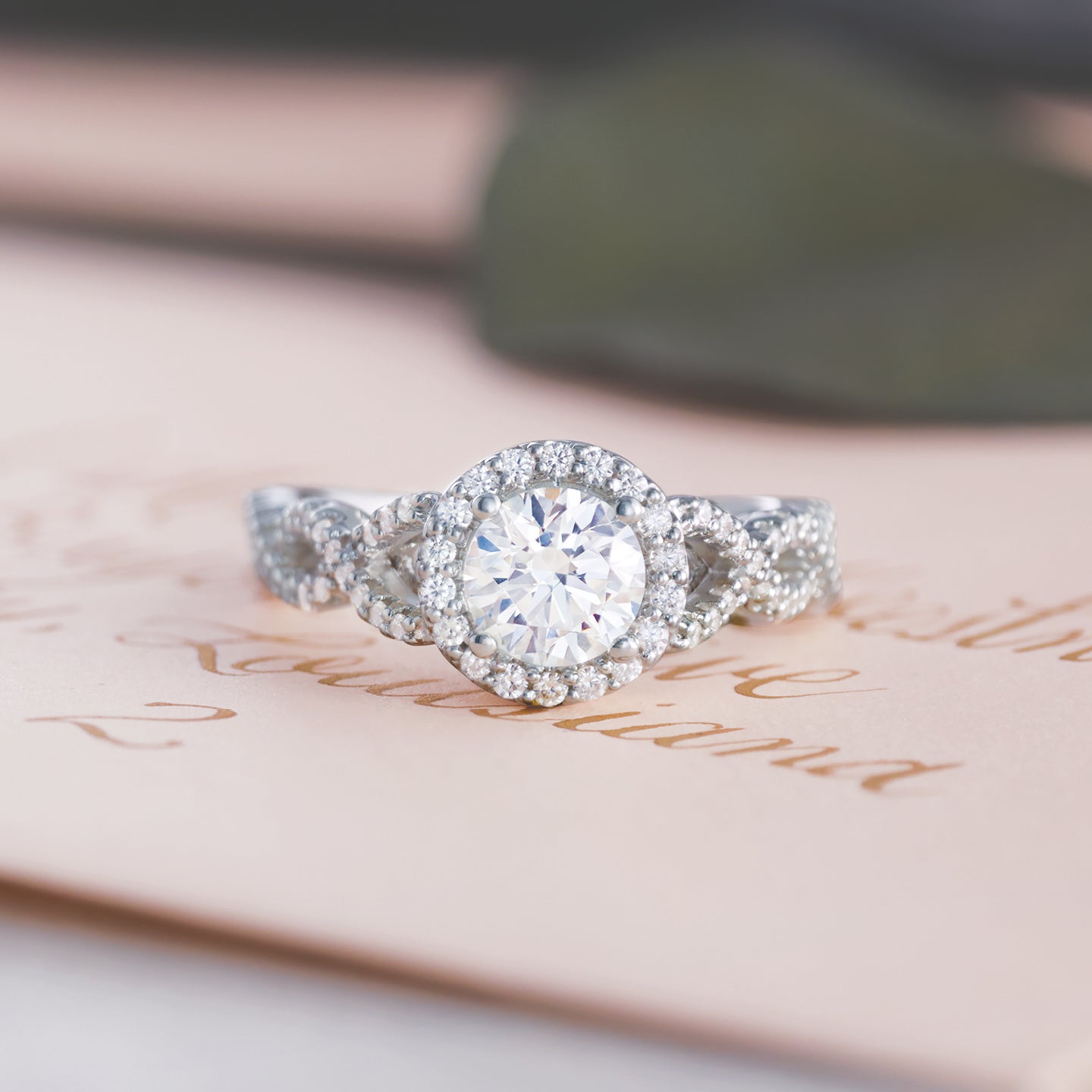 Taj Jewelers – TAJ Every Love Story is Unique, Make The Dream Become True